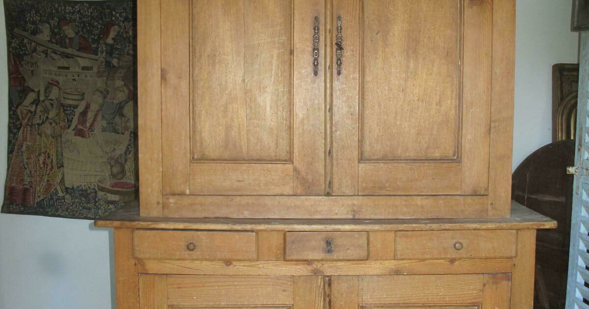 Antique Pine Buffet. | French Country Antiques